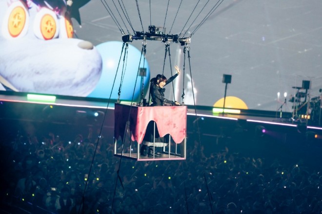 YOASOBI’s First Dome Tour Attracts 170,000 Fans as Duo Celebrates 5th ...