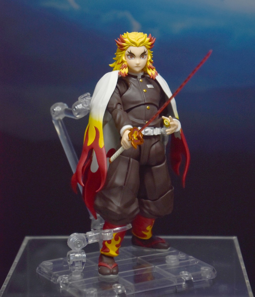Demon Slayer’s Kyojuro Rengoku and Akaza S.H.Figuarts Debut at TAMASHII ...